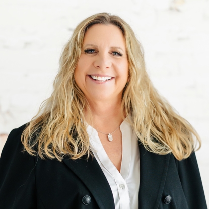 Julie Kirkpatrick Photo